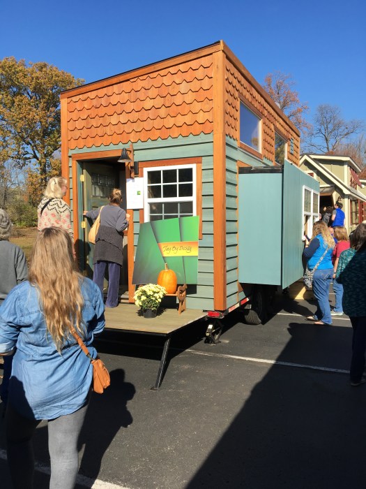 Writing On The Fine Line - Writing that helps you cross the line.